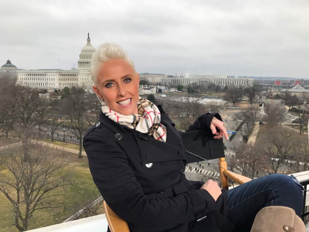 Laura Schwartz | Emcee, Keynote Speaker and Commentator